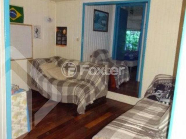 Casa, 3 dormitórios, 180 m², em Dutra