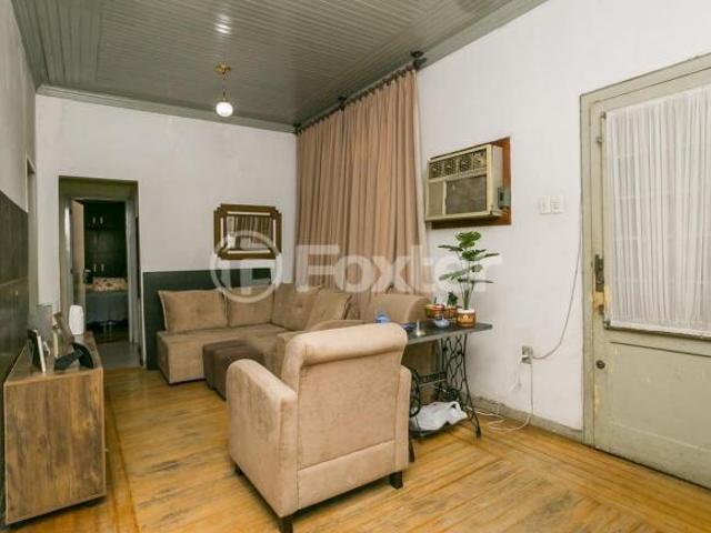 Casa, 3 dormitórios, 180 m², em Ipanema