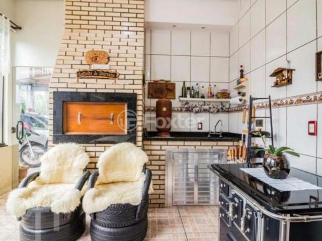 Casa, 3 dormitórios, 180 m², em São José
