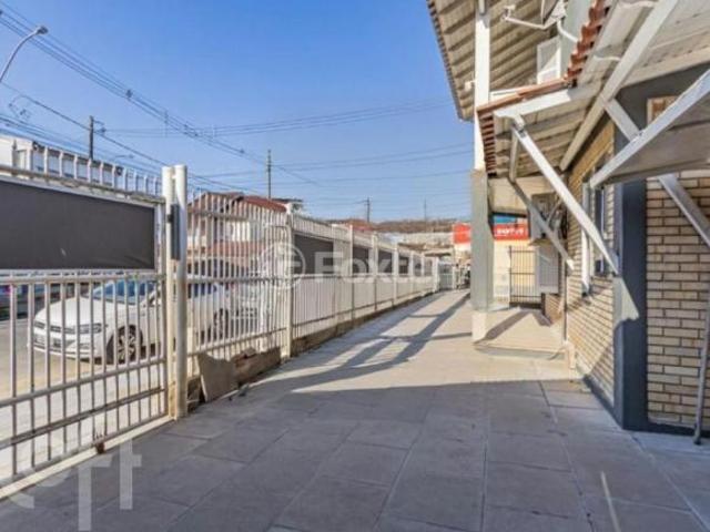 Casa, 3 dormitórios, 180 m², em Parque da Matriz