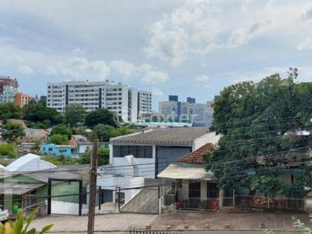 Casa, 3 dormitórios, 180 m², em Vila Jardim