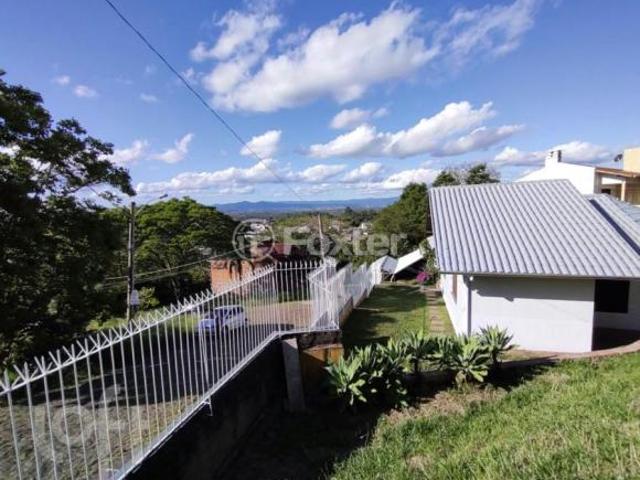 Casa, 3 dormitórios, 182.5 m², em Feitoria