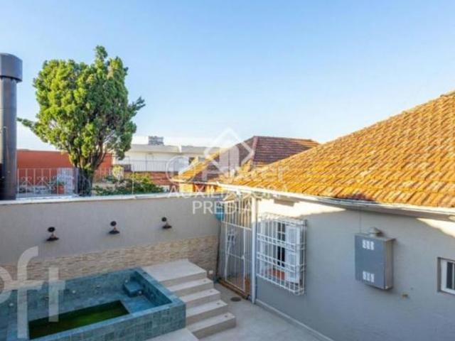 Casa, 3 dormitórios, 195 m², em São João