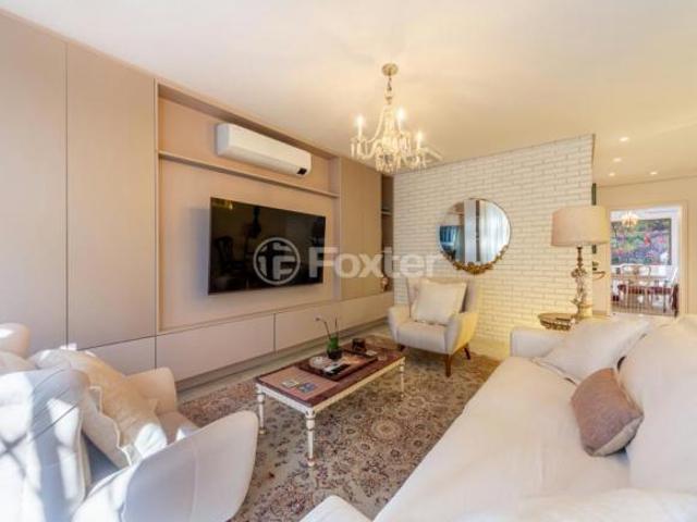 Casa, 3 dormitórios, 190 m², em Petrópolis
