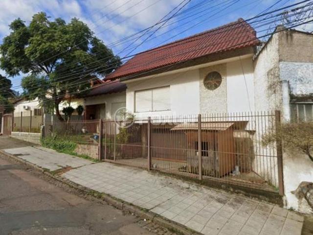 Casa, 4 dormitórios, 190.9 m², em Passo da Areia