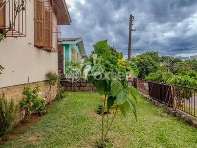 Casa, 3 dormitórios, 192 m², em Sarandi