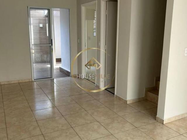 Casa 3 Dormitórios 1 suíte, 2 vagas, Campo Dei Fiore, Urbanova, Sjc