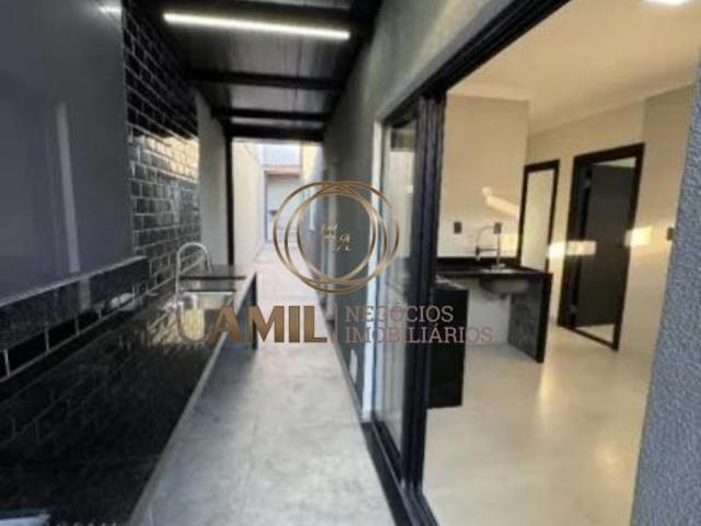 Casa, 3 Dormitórios 1 suíte, Área Gourmet com Churrasqueira, Terraço amplo, 250m², Bosque dos Eucal