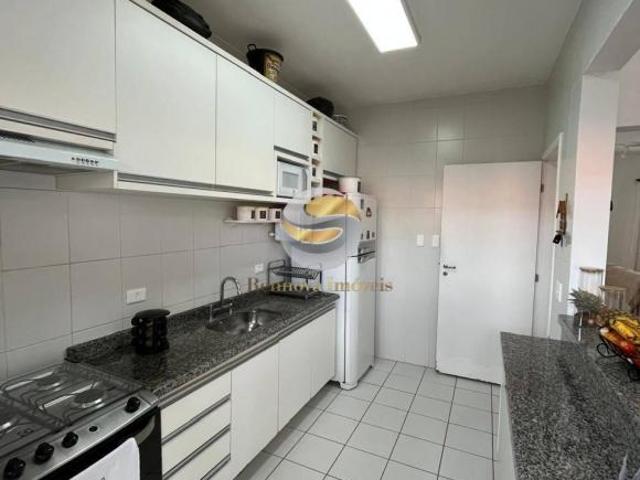 Casa 3 dormitórios, 1 suíte, completa com PLANEJADOS, decorada, 2 vagas