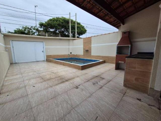 CASA 3 DORMITORIOS 1 SUITE PISCINA LADO PRAIA FINANCIAMENTO MONGAGUÁ