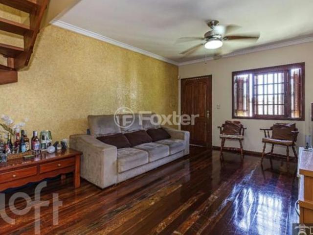 Casa, 3 dormitórios, 205.53 m², em Tristeza