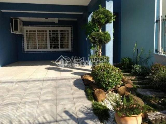 Casa, 3 dormitórios, 205.81 m², em Ipanema