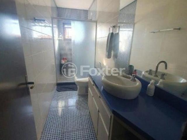 Casa, 3 dormitórios, 206 m², em São José