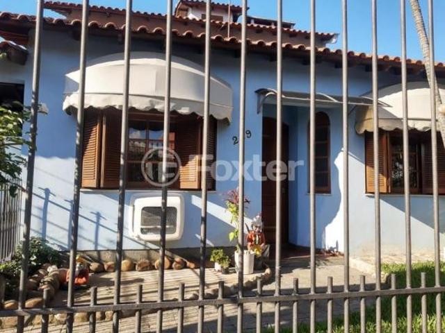 Casa, 3 dormitórios, 209 m², em Sarandi