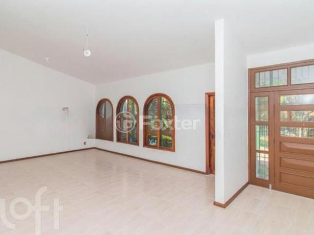Casa, 3 dormitórios, 200 m², em Cristal