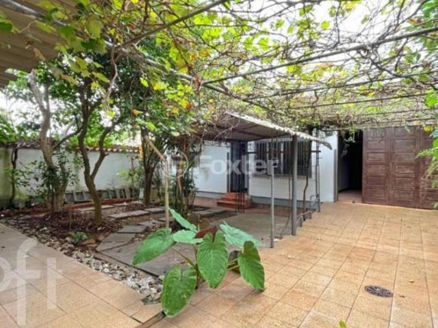 Casa, 3 dormitórios, 200 m², em Aberta dos Morros