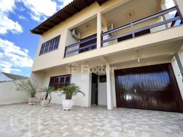 Casa, 3 dormitórios, 200 m², em Fátima