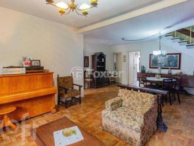 Casa, 3 dormitórios, 200 m², em Jardim das Acácias