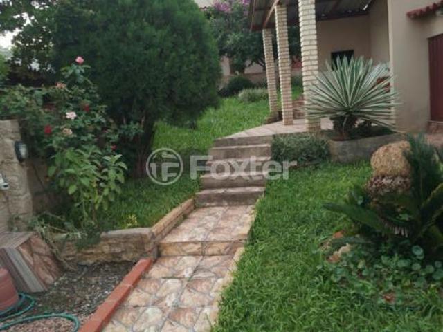 Casa, 3 dormitórios, 200 m², em Olaria