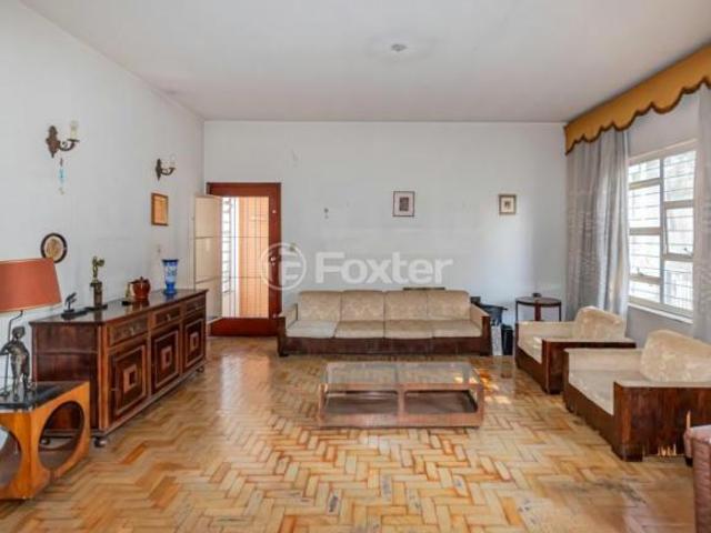 Casa, 3 dormitórios, 200 m², em Lapa