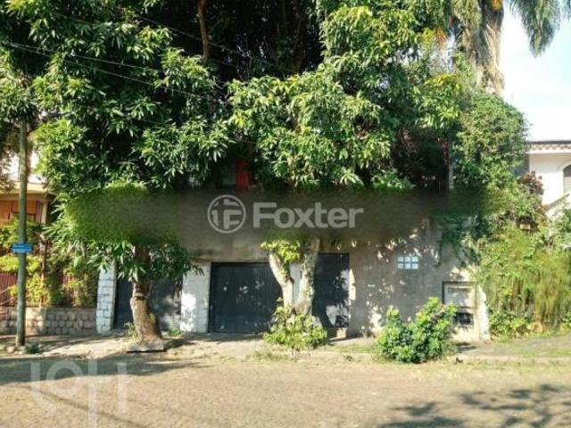 Casa, 3 dormitórios, 200 m², em Santa Tereza