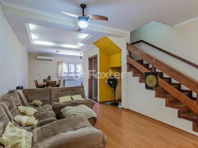 Casa, 3 dormitórios, 200 m², em Parque da Matriz