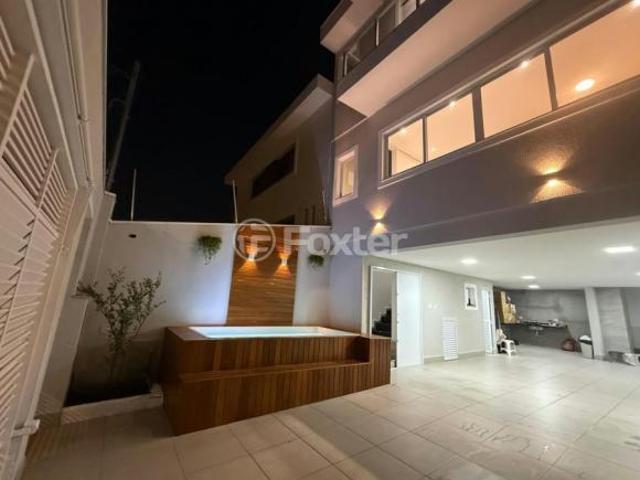 Casa, 3 dormitórios, 200 m², em Parque São Domingos