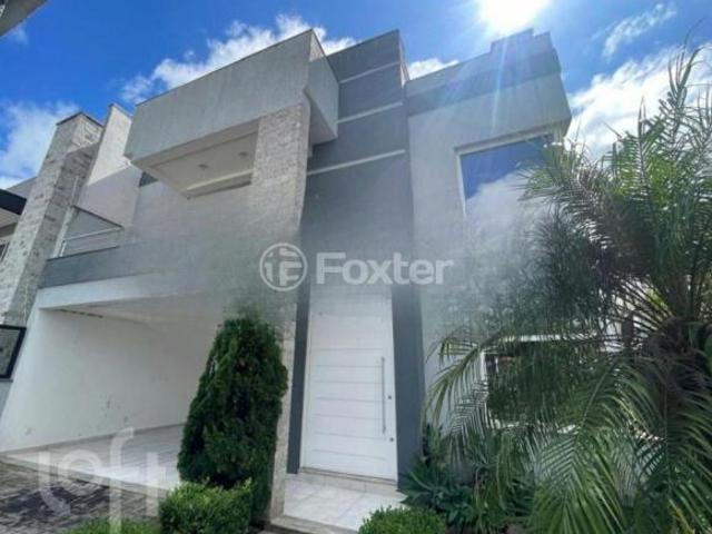 Casa, 3 dormitórios, 214 m², em Parque da Matriz