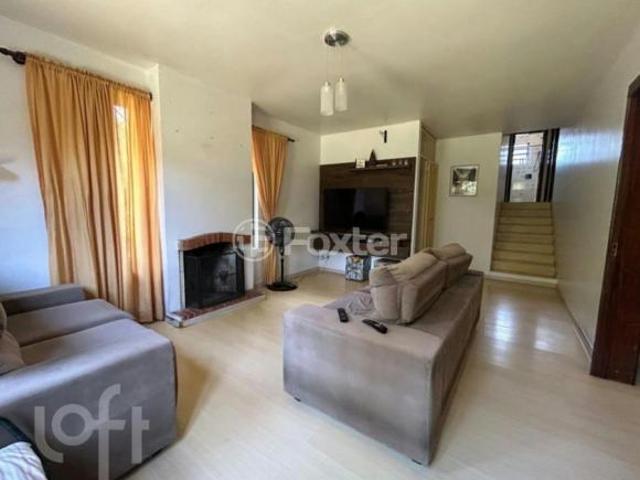 Casa, 3 dormitórios, 215.5 m², em Guarani