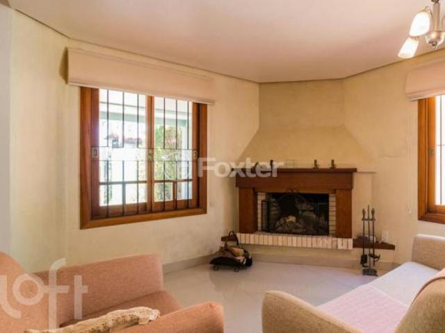 Casa, 3 dormitórios, 215.63 m², em Espírito Santo