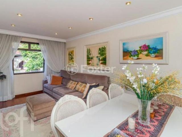 Casa, 3 dormitórios, 217 m², em Bosque da Saúde