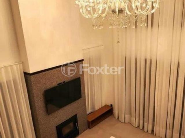 Casa, 3 dormitórios, 218 m², em Três Pinheiros