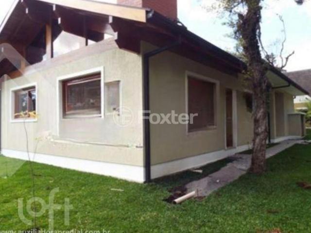 Casa, 3 dormitórios, 218 m², em Vila Luiza