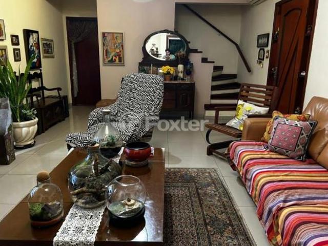 Casa, 3 dormitórios, 218 m², em Vila Matilde