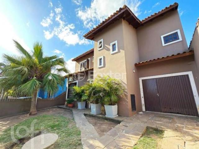 Casa, 3 dormitórios, 219 m², em Serraria