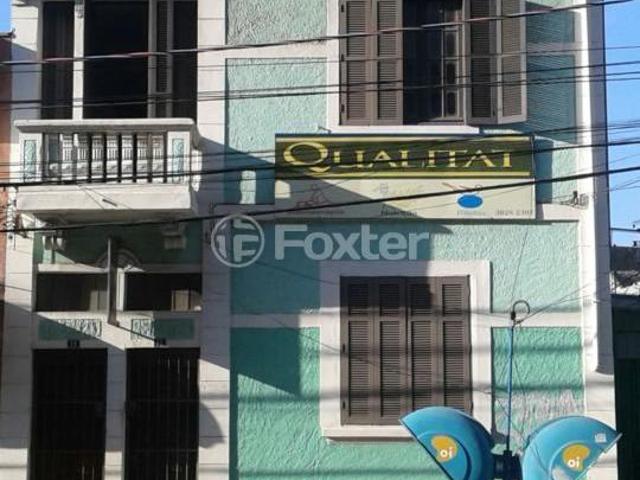 Casa, 3 dormitórios, 219.21 m², em Floresta