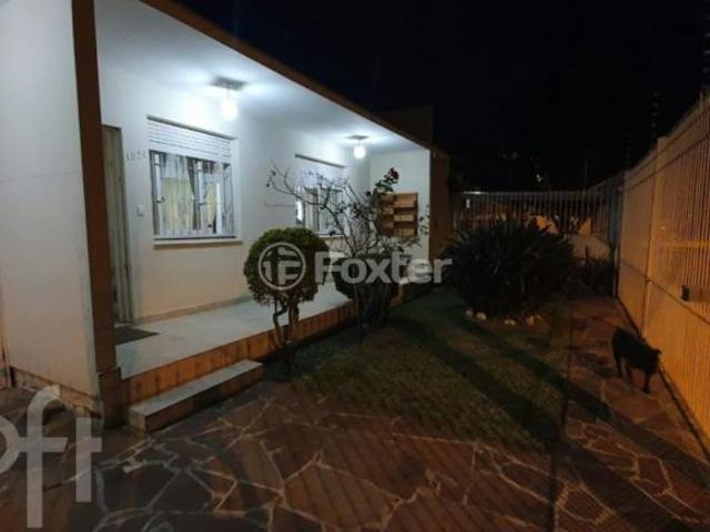 Casa, 3 dormitórios, 210 m², em Guarujá