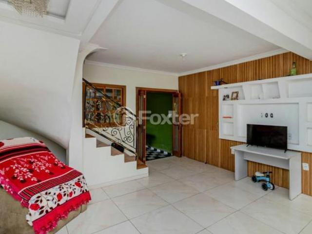 Casa, 3 dormitórios, 210 m², em Lomba do Pinheiro