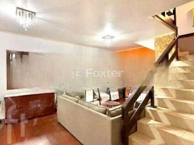 Casa, 3 dormitórios, 224 m², em City