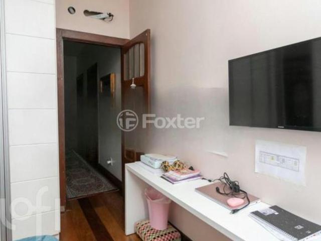 Casa, 3 dormitórios, 224 m², em Floresta