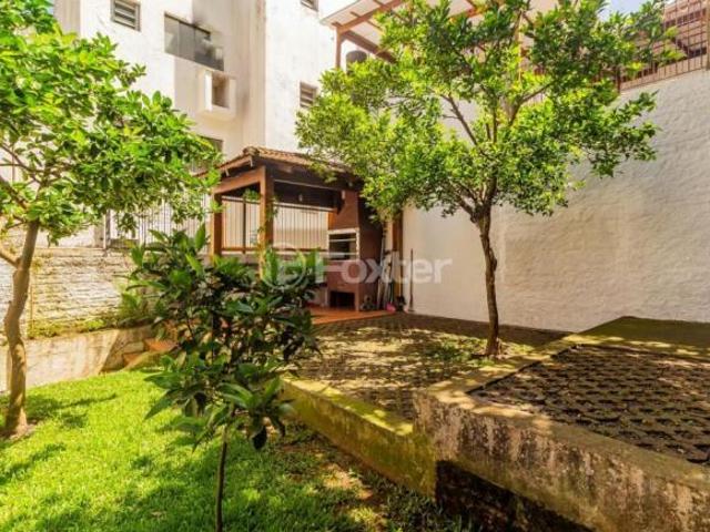 Casa, 3 dormitórios, 226.18 m², em Centro Histórico