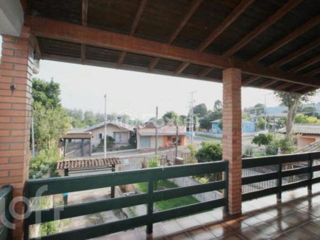 Casa, 3 dormitórios, 229.6 m², em Primavera