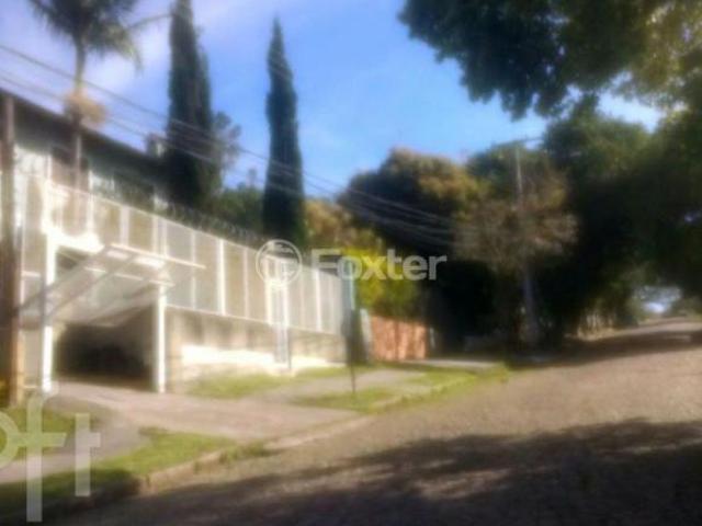 Casa, 3 dormitórios, 220 m², em Espírito Santo