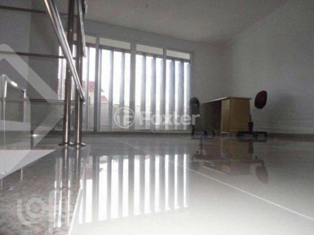 Casa, 3 dormitórios, 220 m², em Jardim Sabará