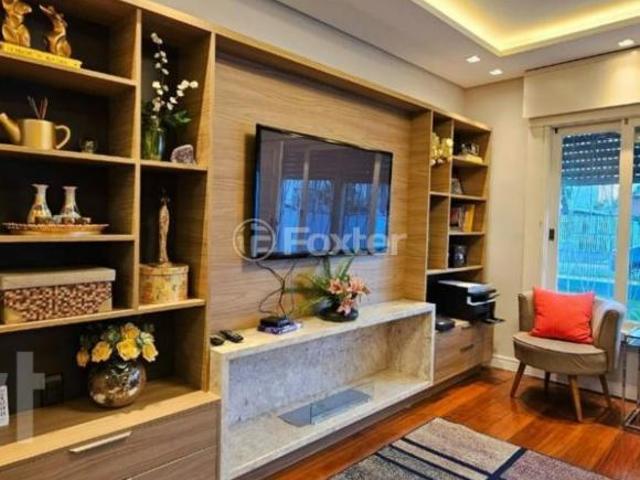 Casa, 3 dormitórios, 220 m², em Niterói