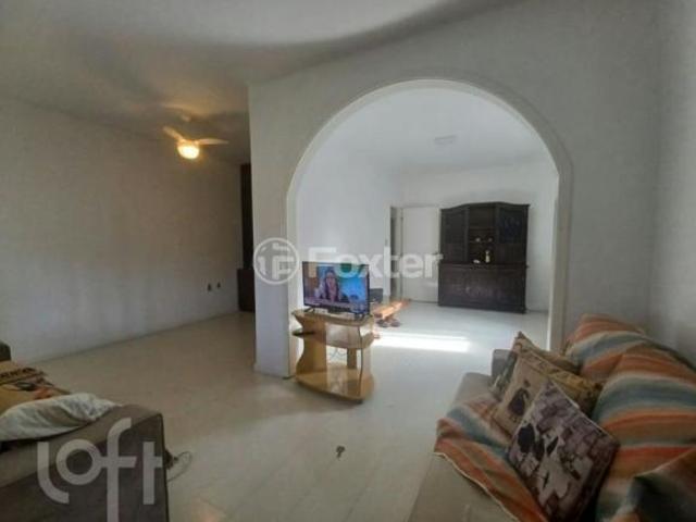 Casa, 3 dormitórios, 220 m², em Tristeza
