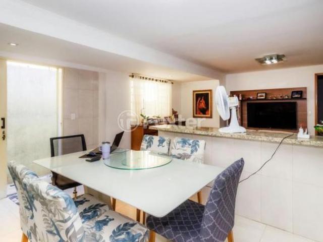 Casa, 3 dormitórios, 221 m², em Vila Maria Baixa