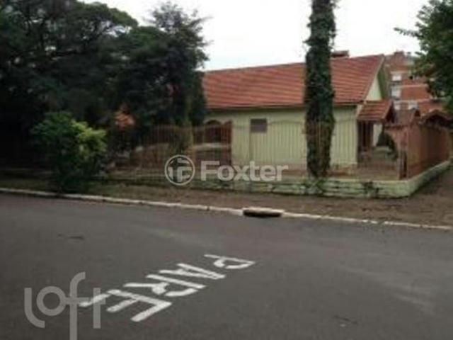 Casa, 3 dormitórios, 221.34 m², em Pátria Nova
