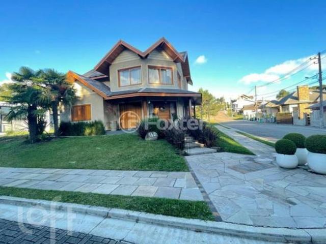 Casa, 3 dormitórios, 222.42 m², em Carniel