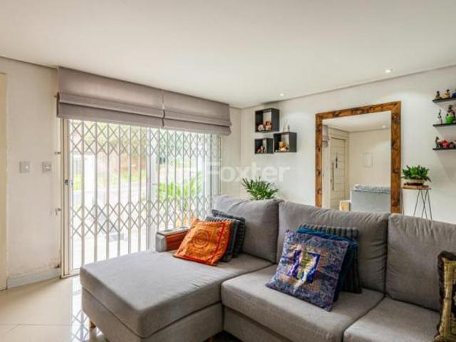 Casa, 3 dormitórios, 234 m², em Tristeza